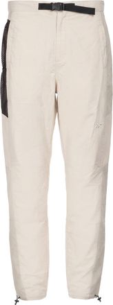 Reebok HOSEN & R&Ouml;CKE - Hosen auf YOOX.COM
