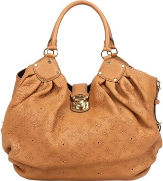 Louis Vuitton Crossbody Bags - Louis Vuitton Leather Monogram Mahina Shoulder Bag - Gr. unisize - in Braun - f&uuml;r Damen