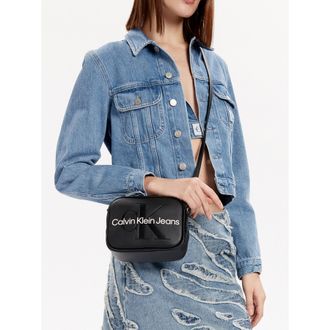 Calvin Klein Jeans Handtasche Calvin Klein Jeans Sculpted Camera Bag18 Mono K60K610275 Schwarz