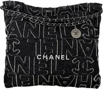 Chanel Crossbody Bags - Chanel 22 medium-sized hobo bag in denim, black wi - Gr. unisize - in Schwarz - f&uuml;r Damen