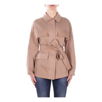 Max Mara Jacke mit Knopfleiste und vier Taschen - - Jackets - Damen - Beige - M