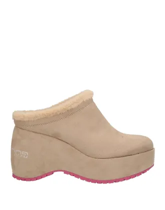 Fornarina SCHUHE - Mules & Clogs auf YOOX.COM