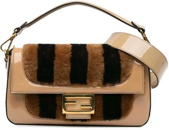 Fendi Hobo Bags - Shearling Pequin Baguette Satchel - Gr. unisize - in Braun - f&uuml;r Damen