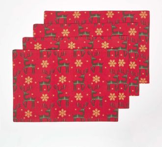 Homescapes 4er-Set Weihnachts-Tischsets Rentier 30x45 cm, rote Platzsets mit Weihnachts-Motiv, Stoff-Platzdeckchen waschbar, 100% Baumwolle