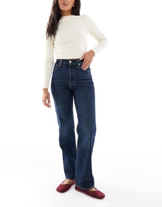 Levi's Ribcage - Gerade geschnittene Jeans in dunkler Waschung mit langem Schnitt-Marineblau