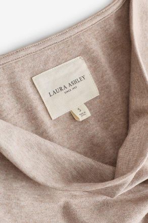 Laura Ashley Langarmbluse Laura Ashley Yoga-Oberteil, Wasserfallausschnitt (1-tlg)