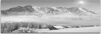 Paul Sinus Art Leinwandfoto als Panorama SCHWARZ/WEISS 150x50cm Winterlandschaft Berge Wald Häuser Schnee