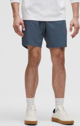 lululemon ABC Pull-on-Shorts aus für Männer - 18 cm - Größe XS in Dotted Link Starch Blue Club Blue