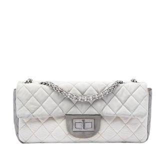 Chanel Pre-owned East West Flap Umh&auml;ngetasche - - Pre-owned - Damen - Wei&szlig; - ONE SIZE