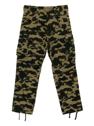 A Bathing Ape pantalon &agrave; imprim&eacute; camouflage - Vert