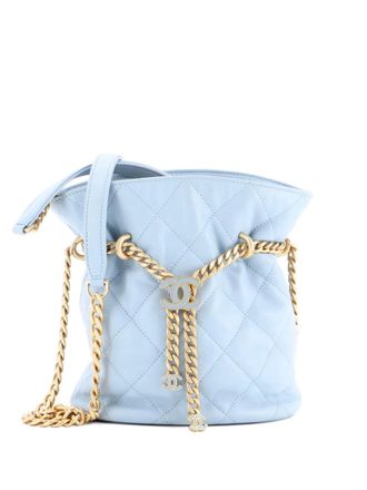 Chanel Pending CC Drawstring Quilted Lambskin Small bucket bag - Bleu