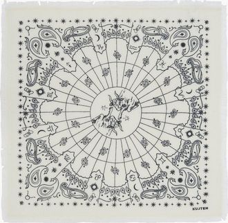 Kujten Petit bandana cachemire, imprim&eacute; signe astrologique Taureau - Petit Bandana Hachi Sign Taureau