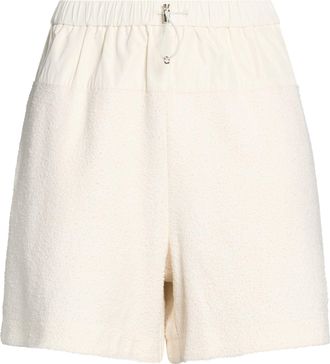Moncler HOSEN & R&Ouml;CKE - Shorts & Bermudashorts auf YOOX.COM