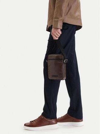 Calvin Klein Umh&auml;ngetasche Emblem Aop Coated Slim Reporter LV04D3334G Braun