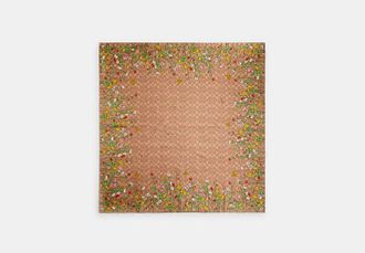 Coach Quadratischer Seidenschal Mit Charakteristischem Fr&uuml;hlingsbl&uuml;tenmuster