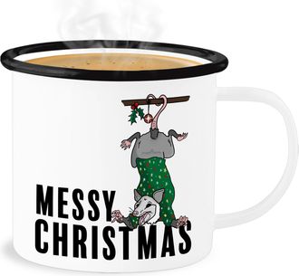 Shirtracer Emaille Becher Blechbecher - Weihnachtstasse Tasse Weihnachten - Messy Christmas Opossum - 300 ml - Weiß Schwarz - weihnachtstassen weihnachtsmotiv ta