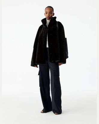 Arket Lockerer Shearling-Mantel -Schwarz