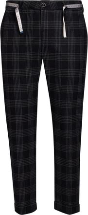 Teleria Zed HOSEN & R&Ouml;CKE - Hosen auf YOOX.COM