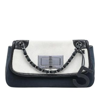 Chanel Sac bandouli&egrave;re vintage doccasion - Femme - Pre-owned - Bleu - Taille: ONE Size