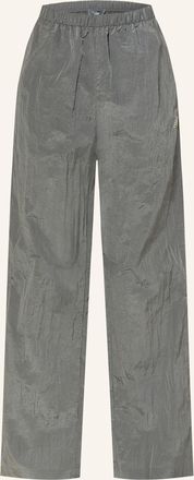 New Balance Track Pants wb61 grau
