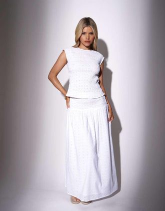 South Beach Jupe longue en broderie anglaise &agrave; taille smock&eacute;e - Blanc