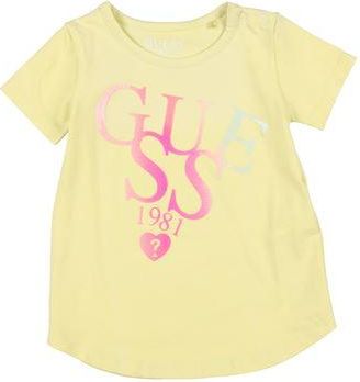 Guess TOPS - T-shirts sur YOOX.COM