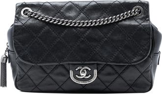 Chanel Hobo Bags - Paris Edinburgh Jumbo Quilted Calfskin Coco Sporra - Gr. unisize - in Schwarz - f&uuml;r Damen