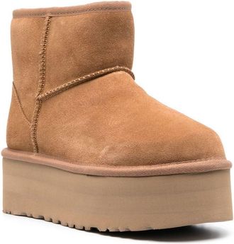 UGG Boot - Chestnut