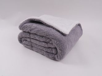 CB Home & Style Kuscheldecke Lammfell-Optik grau Wendedecke XXL 150 x 200 cm Decke weich