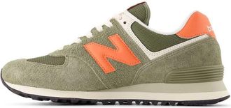 New Balance 574 - Sneaker in dunklem Olivin-Gr&uuml;n