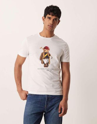 Polo Ralph Lauren Society - T-Shirt in Wei&szlig; mit Polo-Bear-Print auf der Brust