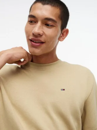 Tommy Jeans Sweatshirt TJM REGULAR FLAG CREW NECK Mit besticktem Markenlogo auf Brusth&ouml;he