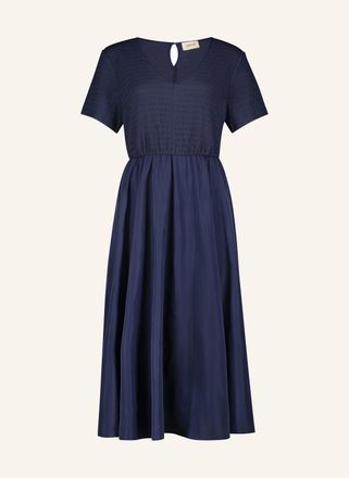 Cartoon Cartoon Kleid Im Materialmix blau