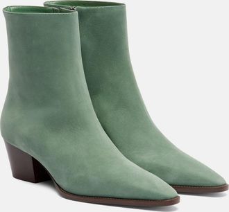 Manolo Blahnik Ankle Boots Aliera 50 aus Veloursleder