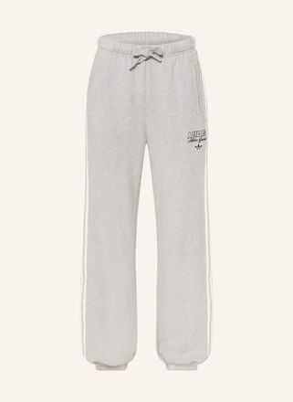 adidas Originals Adidas Originals Sweatpants Gfx grau