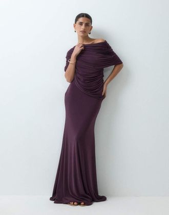 Asos schulterfreies Maxikleid mit Wickel-Detail am Oberteil und Schleppe in Schwarz-Lila