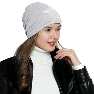 DonDon Mütze Damen Wintermütze Slouch Beanie gefüttert mit silbernen Stern Pailletten hellgrau