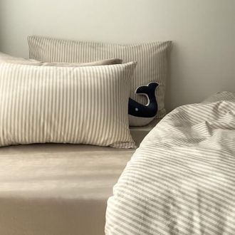 Kadolis Taie doreiller Percale de Coton Bio ray&eacute;