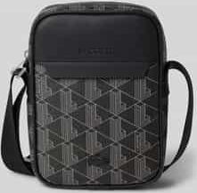 Lacoste Umh&auml;ngetasche in Lederoptik