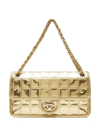 Chanel sac porté épaule Ice Cube