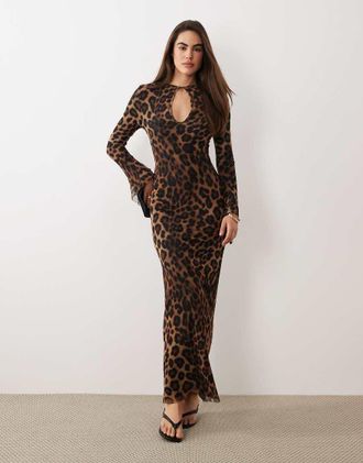 Asos Asymmetrisches Maxikleid aus Netzstoff mit Leopardenmuster und Fl&uuml;gel&auml;rmeln-Bunt
