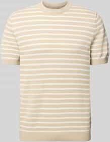 Mc Neal T-Shirt mit Rundhalsausschnitt