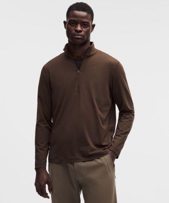 lululemon Soft Jersey Oberteil mit halblangem Rei&szlig;verschluss f&uuml;r M&auml;nner - Gr&ouml;&szlig;e 2XL in Walnut Crunch
