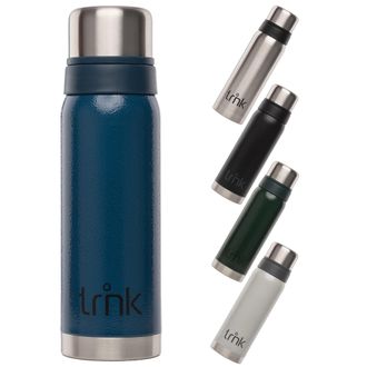TRNK Outdoor Thermosflasche polar 2 - Edelstahl Thermoskanne 750ml - BPA-frei - Thermos h&auml;lt 24 Stunden hei&szlig; - Deckel mit 2 Trinkbechern - Sp&uuml;lmaschinenfes