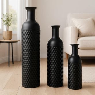 Leewadee 3er Set gro&szlig;e Bodenvasen aus Metall - Dekorative hohe Vasen in Schwarz (68/51/41 cm) - Edle Wohnaccessoires f&uuml;r stilvolle Raumgestaltung