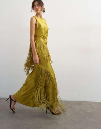 Topshop Robe longue asym&eacute;trique en satin &agrave; franges - Olive-Vert