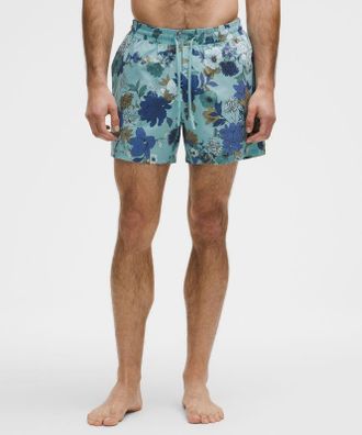 lululemon Badeshorts Mit Liner für Männer - 13 cm - Größe XS in Flora Medley Multi