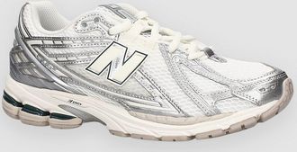 New Balance 1906 Sneakers silver metallic