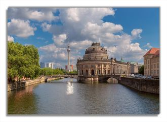 Wallario selbstklebendes Poster - Blick auf Berlin, Aufkleber in Premiumqualit&auml;t, Klebefolie Gr&ouml;&szlig;e: 70 x 100 cm (Riesenposter)