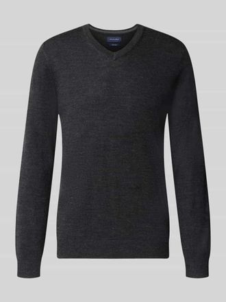 Christian Berg Strickpullover aus Woll-Mix mit V-Ausschnitt